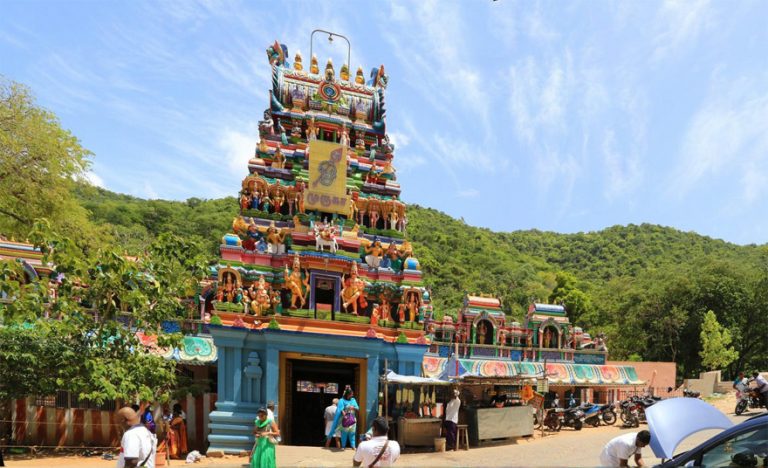 The Six Abodes of Lord Muruga (Aru Padai Veedugal)