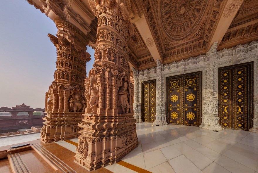 Akshardham: World's Largest Hindu Temple Akshardham: World's Largest Hindu Temple